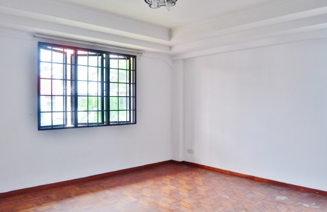 FOR SALE - Corner Terrace at Eng Kong Place 3900sqft - B C CHUA